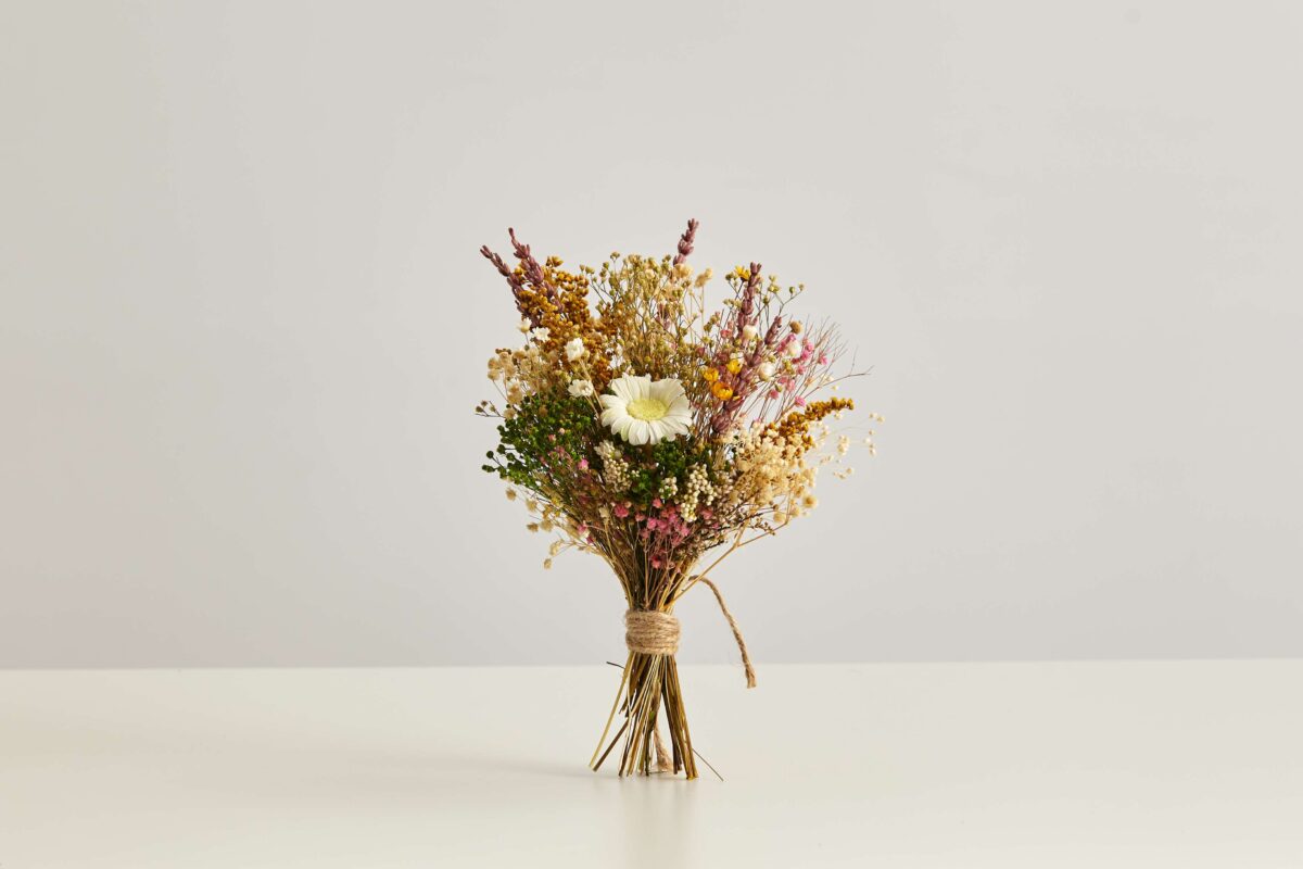 Mini ramo con gerbera – Jardines de Aire Shop